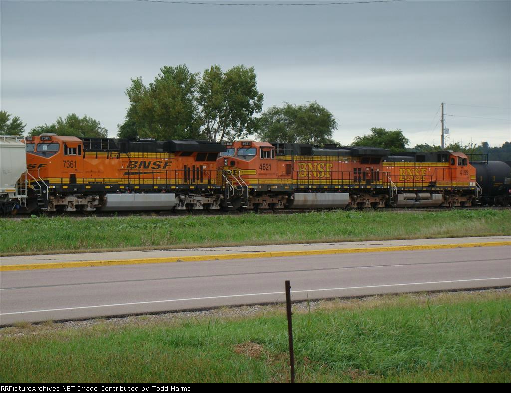 BNSF 7361